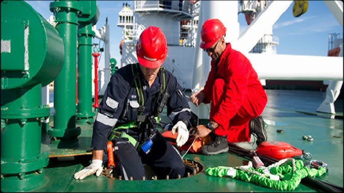 Entering Enclosed Spaces on Ships: A Guide to Safety Onboard – Maritime ...