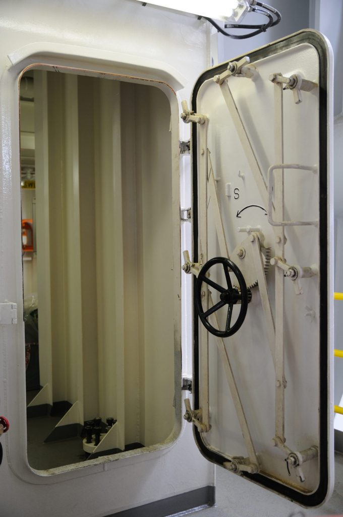 Watertight vs. Weathertight vs. Fire Doors Onboard Ships: Key Differences – Maritime Education